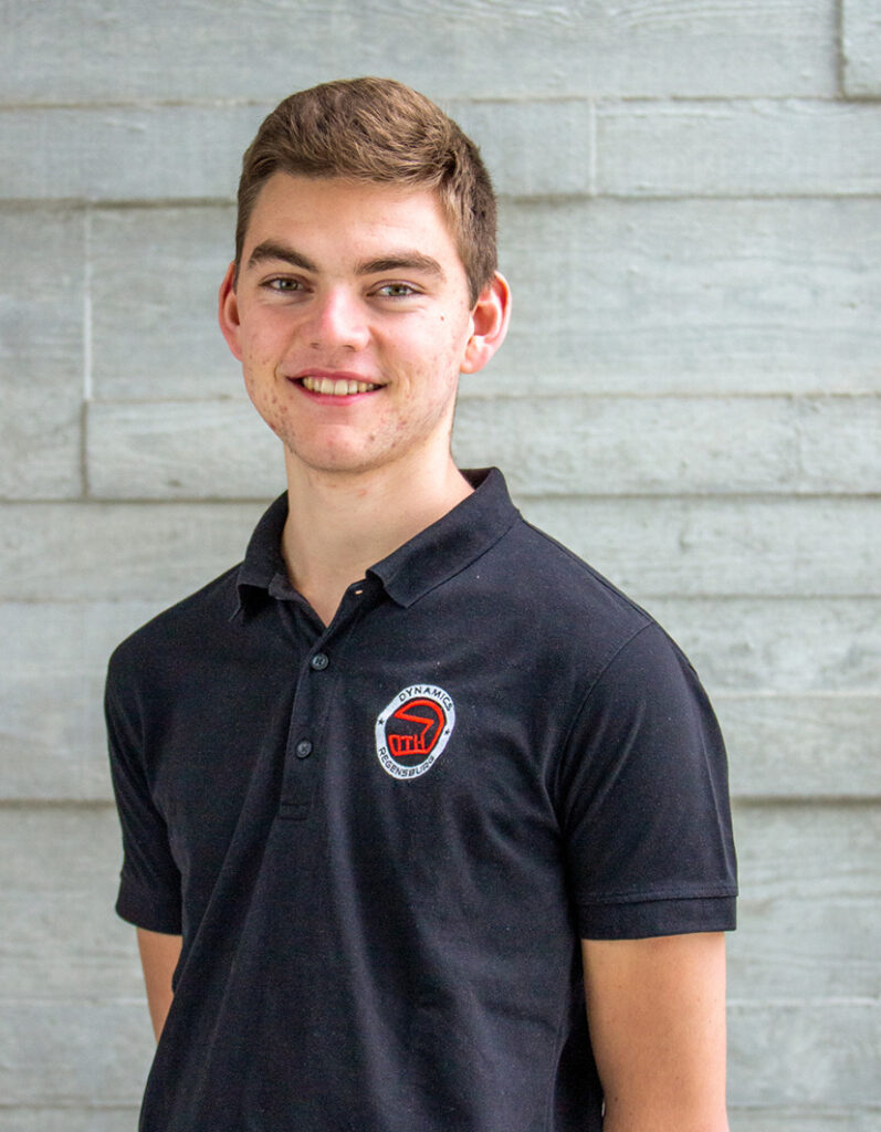 22_Team22/23 – DYNAMICS e.V.