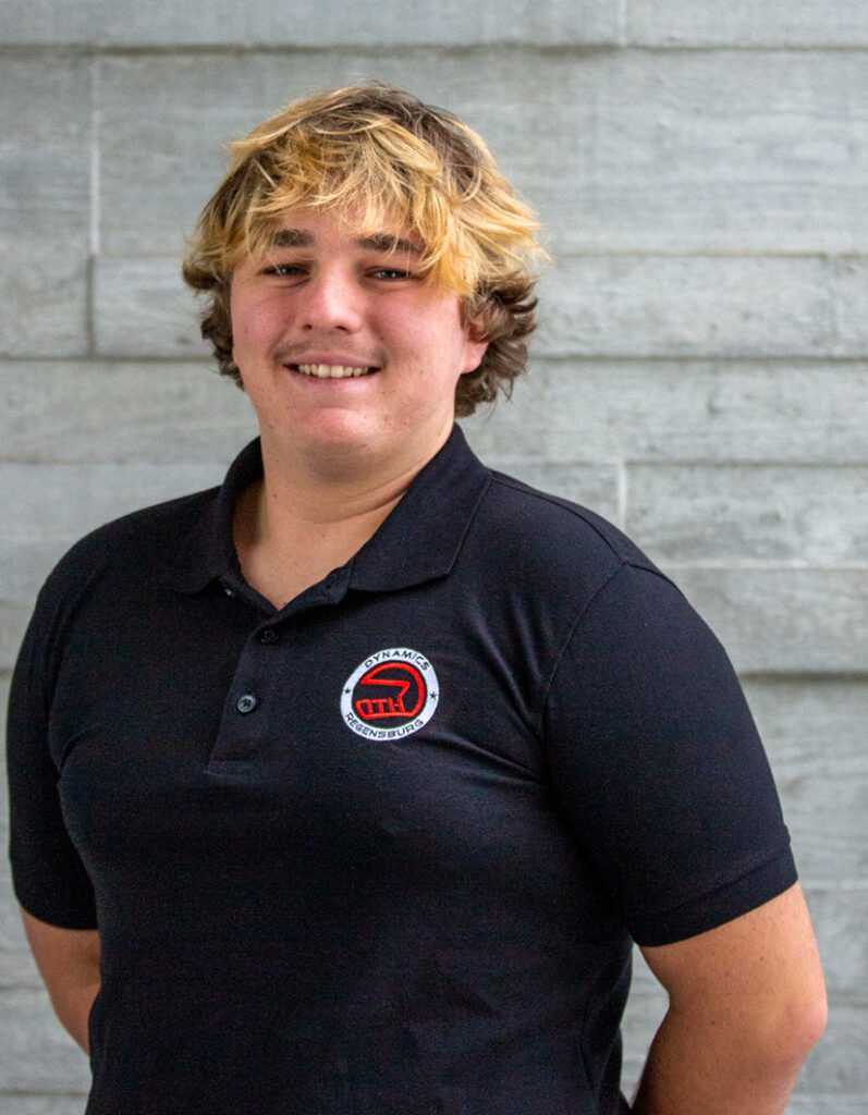 22_Team22/23 – DYNAMICS e.V.